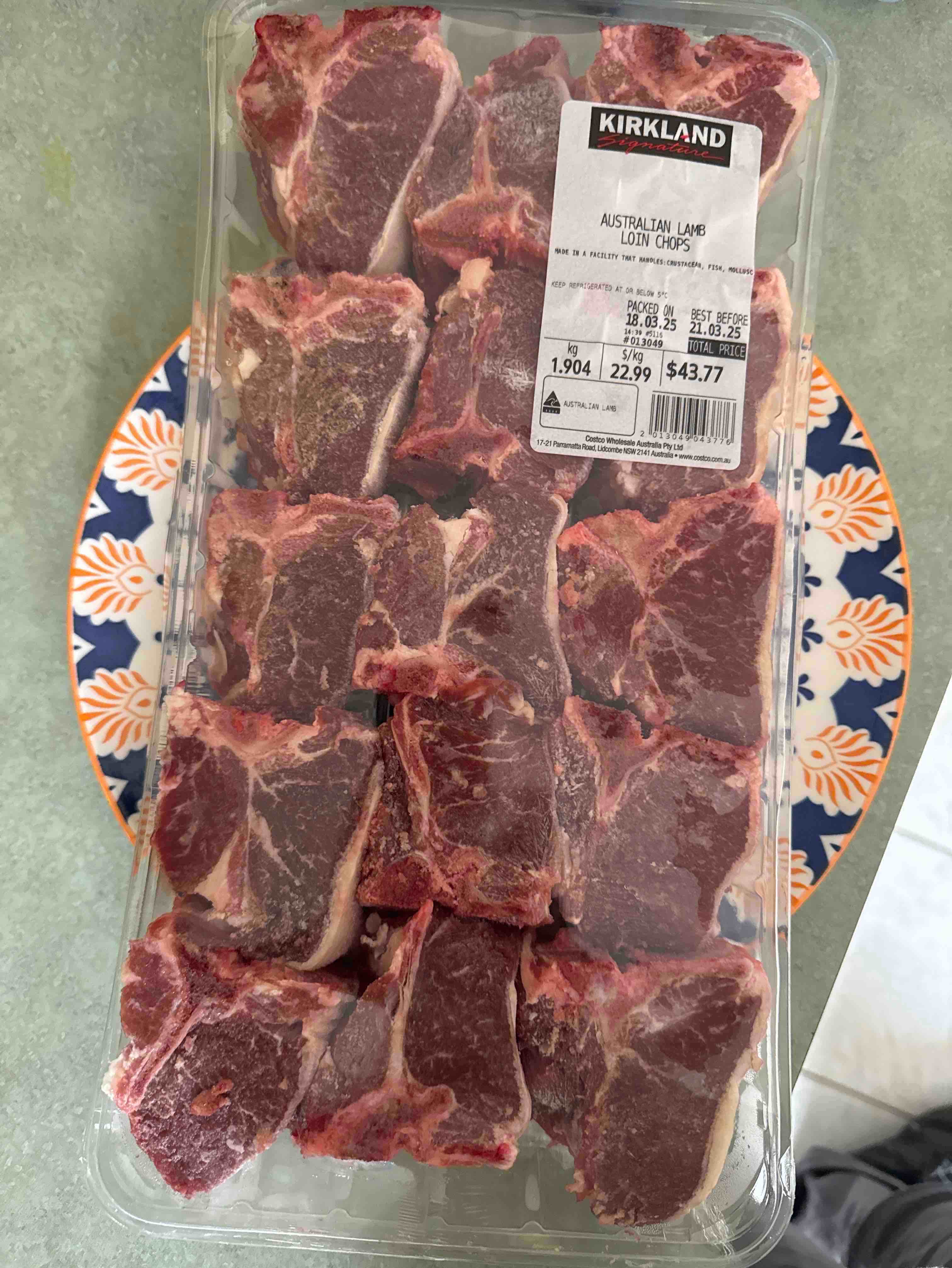 KIRKLAND AUSTRALIAN LAMB LOIN CHOPS 1.9KG is not Halal, Install Mustakshif