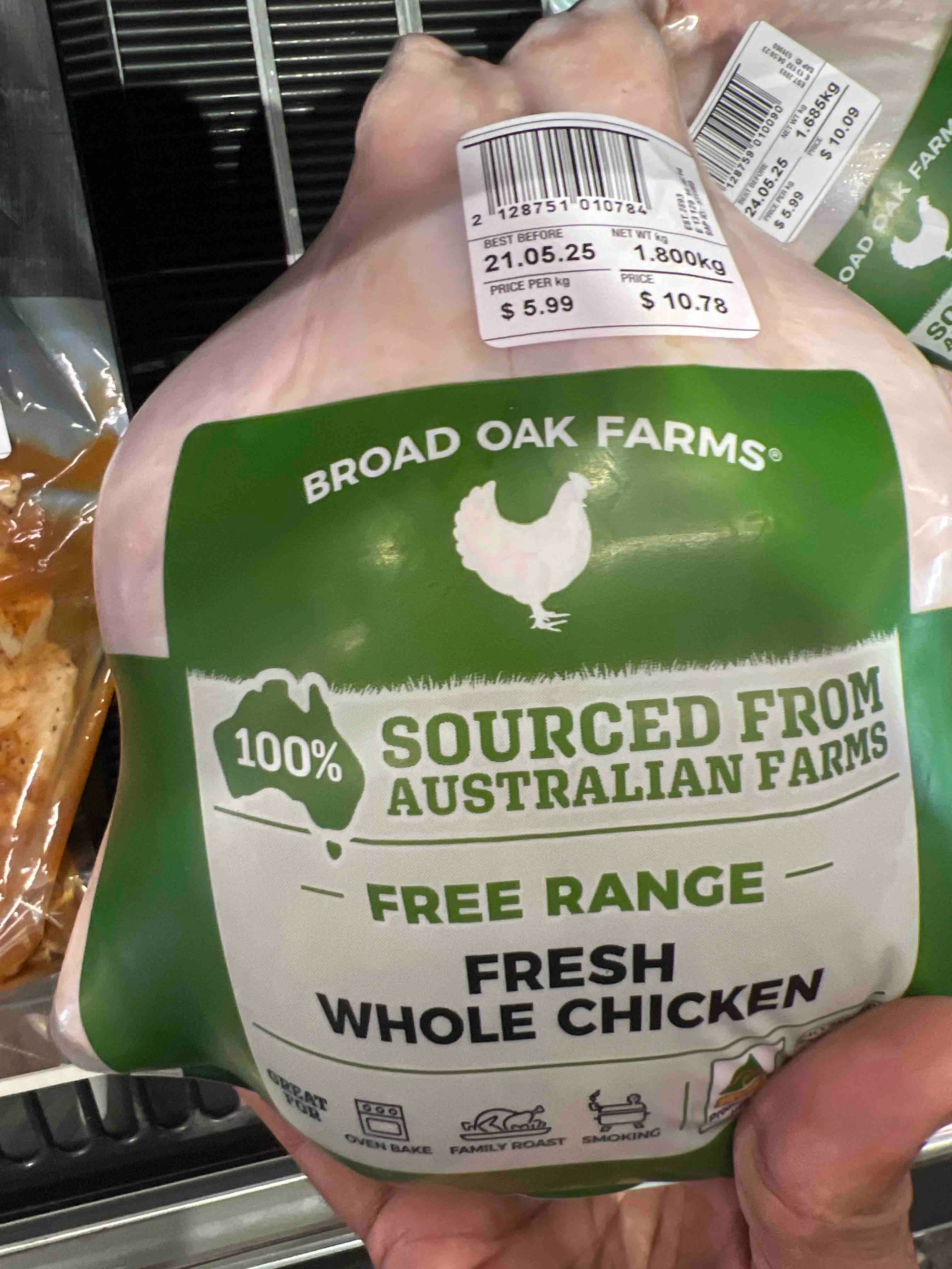 Broad Oak Farms BROAD OAK FARMS RSPCA Approved Fresh Whole Chicken 1kg ...