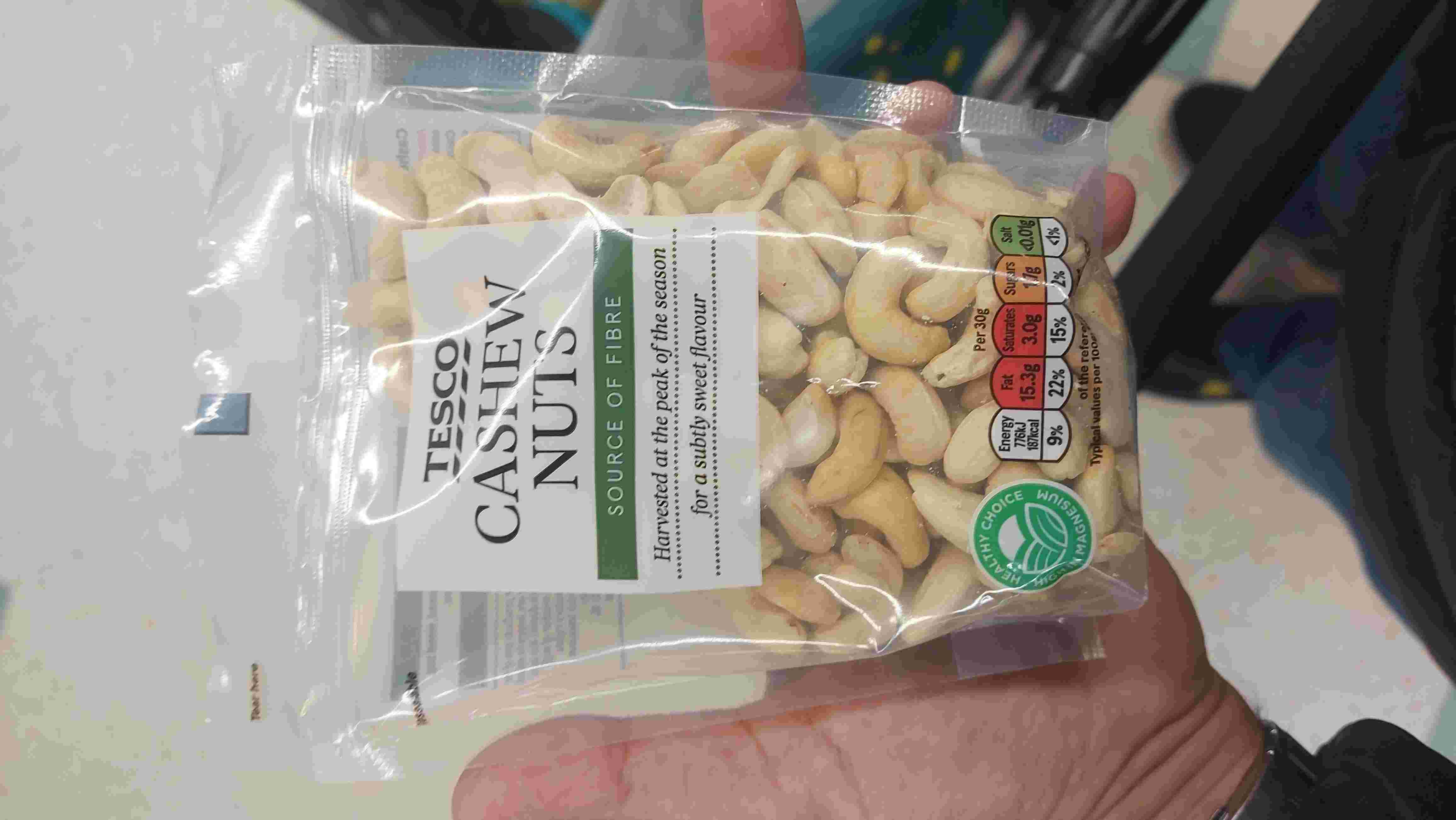 Tesco Cashew Nuts is halal suitable, vegan, vegetarian | Halal Check